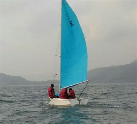 Manual Enterprises Class Boat Seating Capacity 2 At ₹ 500000 In Kottayam