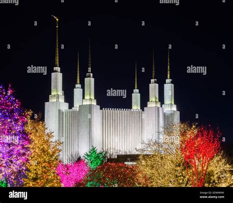 Washington Dc Temple Christmas Lights Washington Dc Temple