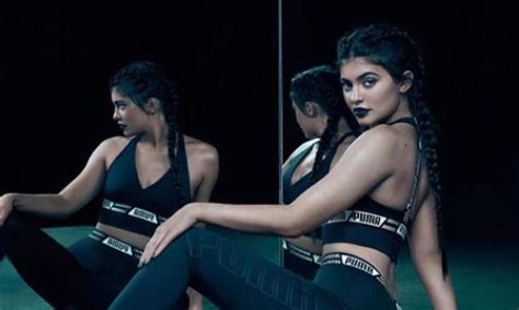 Kylie Jenner Se Transforma En Christina Aguilera Primera Hora