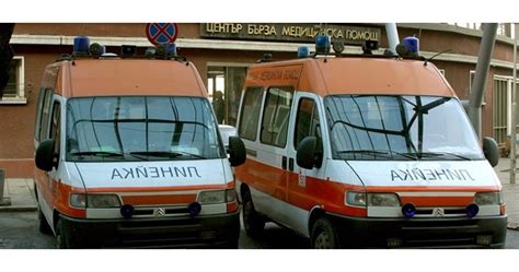 Тежка катастрофа затвори подбалканския път жена шофьор загина