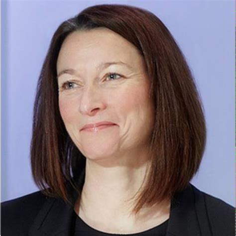 Lynda Higgins Head Of Resourcing Lloyds Banking Group Linkedin