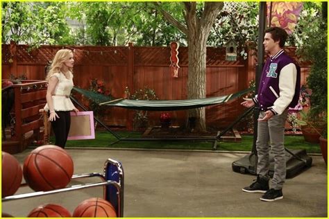 Dove Cameron Liv And Maddie Series Sneak Peek Photo 577172 Photo