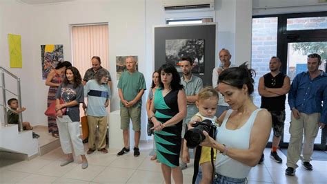 Преподаватели в Художествената гимназия показват творби от пленер в Пловдив Plovdivtime Bg