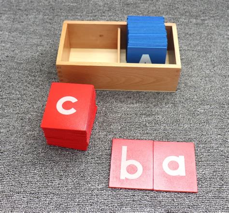 몬테소리 장난감 대문자 소문자 알파벳 사포 편지 52 편지 나무 스토리지 박스 교육 나무 장난감