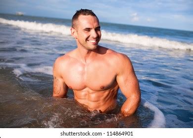 Naked Man On Beach Stok Fotoğrafı 3209990 Shutterstock