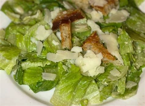 9 Steakhouse Chains That Serve The Best Caesar Salads Steak And