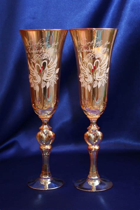 Свадебные бокалы фужеры для молодоженов оптом хрустальный рынок город Гусь Хрустальный