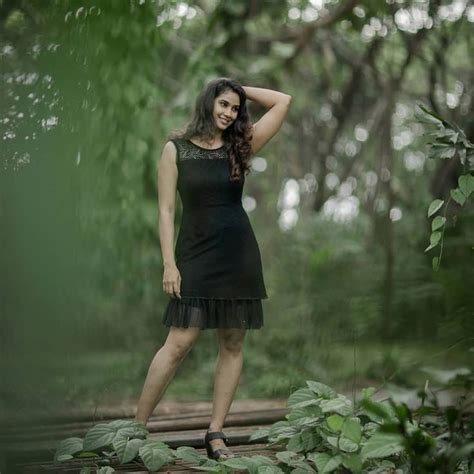Aneesha Ummer Model Photography Desi Beauty Model