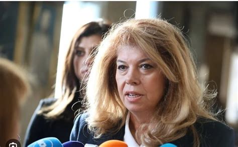 Йотова След радикалните заявки на партиите изборът на шеф на НС е