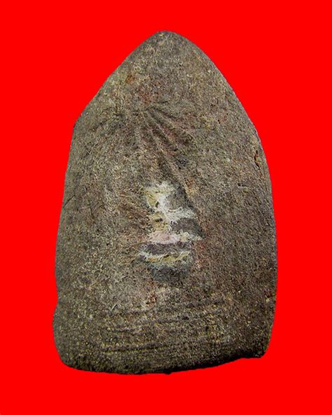 หลวงปู่ทวด เนื้อว่าน หลังเจดีย์ วัดมหาธาตุ ฝังตะกรุด 1 ดอก พระเครื่อง พระแท้ Webpra เว็บ พระ คอม