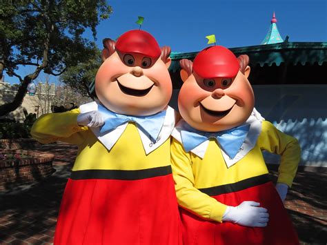 Tweedle Dee And Tweedle Dum Mad Tea Party Magic Kingdom Flickr