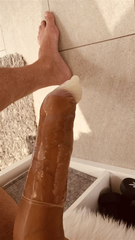 Xxl Cock Kondom Cum 13 Pics Xhamster