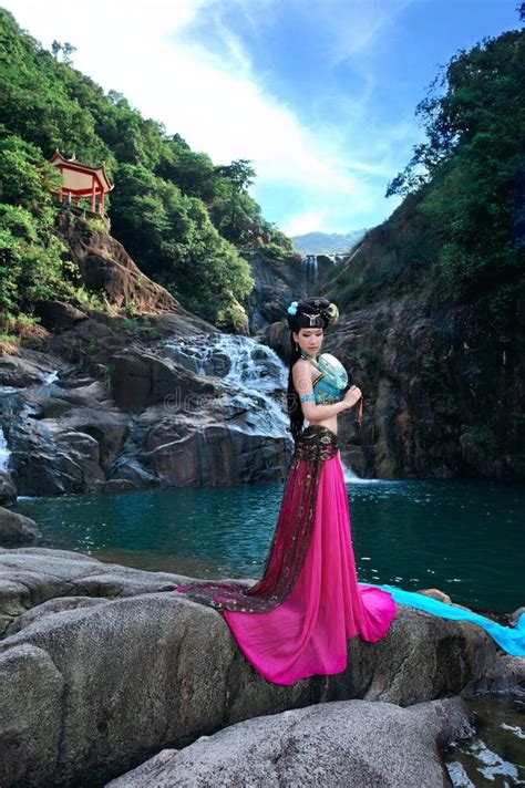 485 Fille Chinoise Sexy Photos Libres De Droits Et Gratuites De Dreamstime