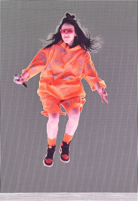 Twitter Was Not Here For A Post That Sexualizes Teen Singer Billie