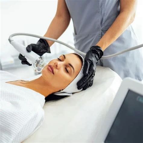 Technician Certificate In Cosmetology At ₹ 36000course In Kolkata Id