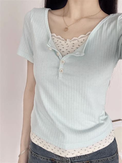 韩女的氛围感短袖t恤！纯欲假两件显腰细！