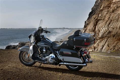 Harley Davidson 2012 Harley Davidson Flhtk Electra Glide Ultra Limited