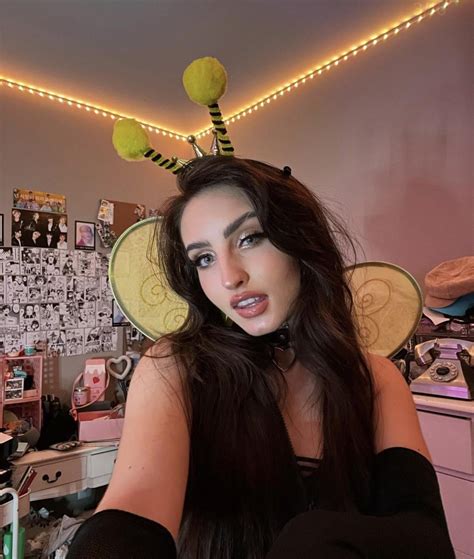 Beebee Asmr Rmoresexyasmrgirls