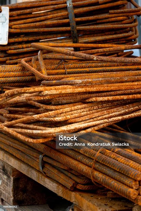 Construction Bars Rebar Texture Steel Reinforcing Bar Rusty Rebar For Pouring Concrete Steel