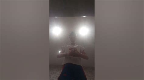 это баг с однждой или что Youtube