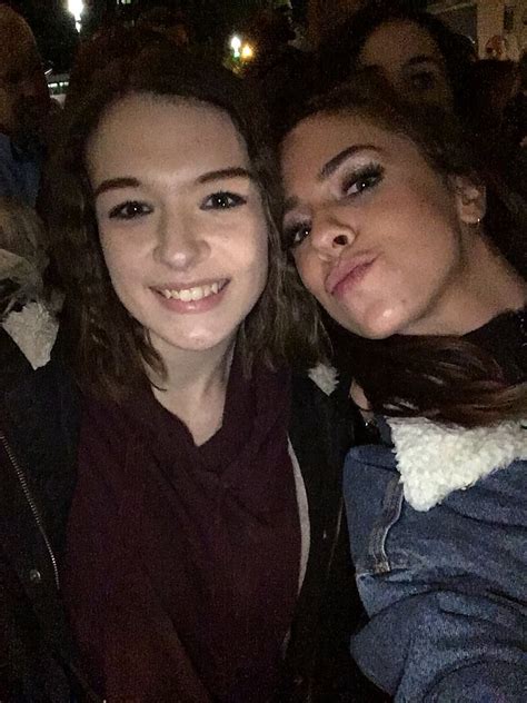 Laura Limmer Lauramai92 Twitter