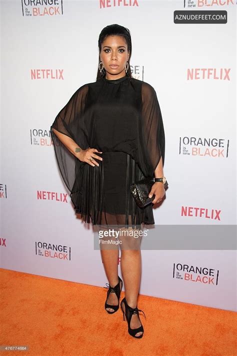 Jessica Pimentel Feet Aznudefeet