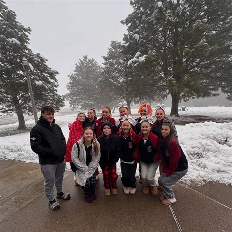 Kentlake Cheer Kentlakecheer • Instagram Photos And Videos
