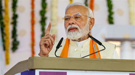 Pm Modi Said In An Interview To A British Newspaper Muslims Should Live Happily And Prosperously