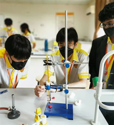 Form 4 Stem Sekolah Menengah Rafflesia Puchong