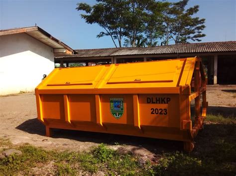 Bak Amrol Sampah Di Kabkebumen Jateng Indonesia Dlhkp Kabkebumen 2024