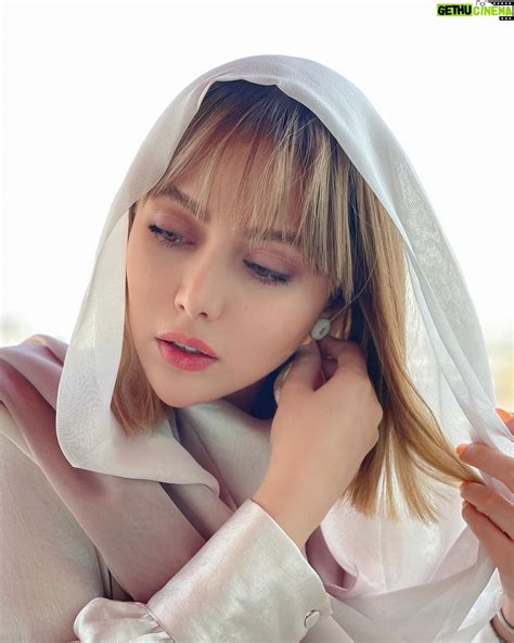 Shadi Mokhtari Wiki Biography Age Gallery Spouse And More