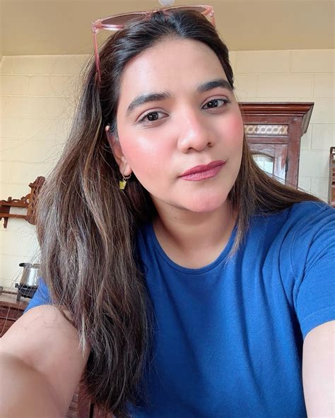 Aisha Ashfaq Khan Sunshine And Smiles 🦋🩵🌾 Instagram