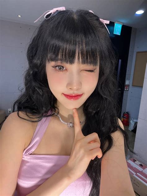 Stayc 커뮤니티 포스트 치아땡 막방했땡 수고많았고 스윗 최고였땡~💙🖤💙 시은