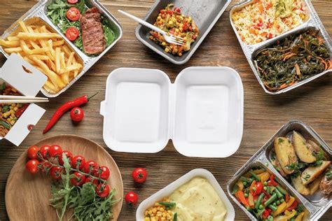 Familias De Nc Planean Servir Comida En Cajas Para Día Acción De Gracias
