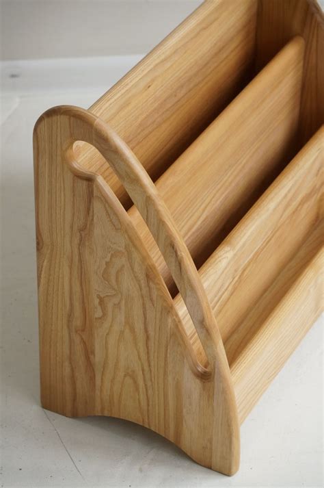 Книжкова полиця з натурального дерева Монтессорі 3 200 грн Дитячі