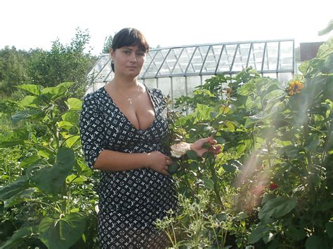 Busty Russian Woman 2040 Porn Pictures Xxx Photos Sex Images 2117041 Pictoa