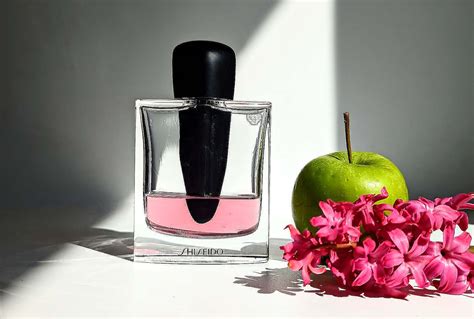 Shiseido Ginza Murasaki Edp - recenzja - Słodka Paczula