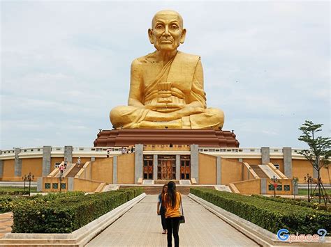 พุทธอุทยานมหาราช หลวงปู่ทวด