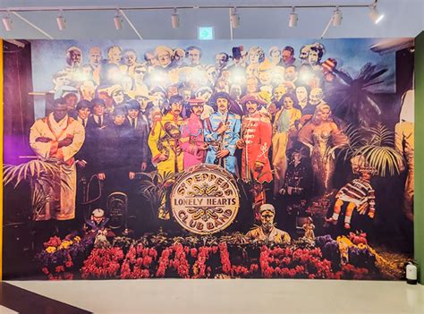 영국 팝아트 데이비드 호크니와 피터 블레이크 두피디아 여행기