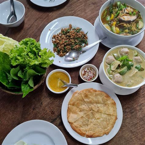 รีวิว ครัวคุณตุ้ม แกงเขียวหวาน กับ แกงป่า คือเริ่ดมาก Wongnai