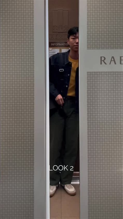 스토넬 돌이 출근룩 올리는 비즈니스맨 근본조합의 등장 오늘 오랜만에 퍼티그팬츠 꺼내입고 다녀왔습니다 데님자켓과