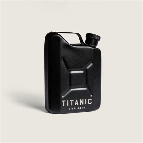Hip Flask Titanic Distillers
