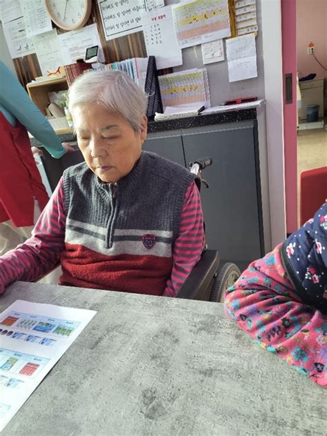 12월 프로그램 돈 계산하기