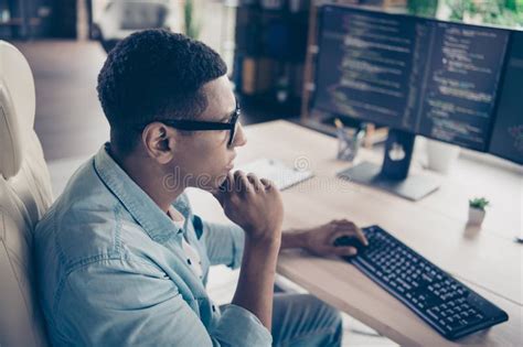 Employees Berating Engineer in Data Center after Mistake Leading To Errors Stock Photo - Image ...