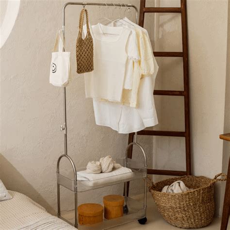 투명감성 이동식행거💖신상특가💖스테인리스 행거로 튼튼하고 투명 플리츠 2단 바구니로 예쁘고 심플하게 에이블리