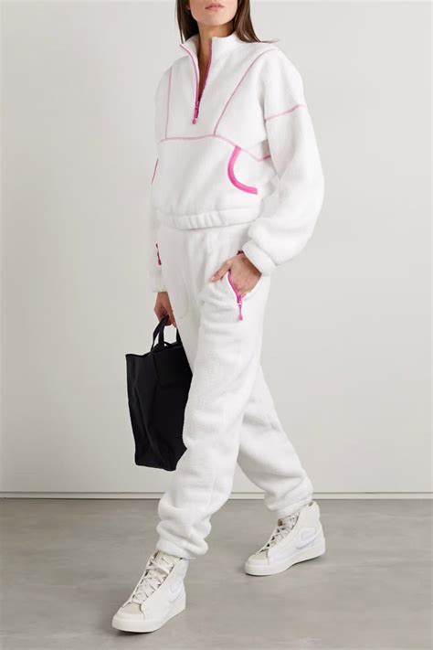 Pin On Emre Marka In 2024 Hoodie Fashion Sporty Outfits Lounge Wear