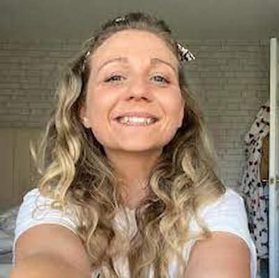 Natalie Hanby Age Illness Husband Family Net Worth Siblings