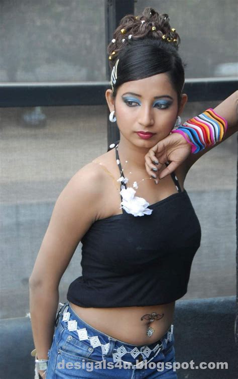 Desi Item Girl Ishitha Showbizz 24