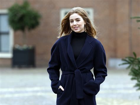 Britse Hof Deelt Oude Beelden Van William In Daklozenopvang