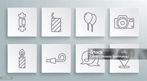 세트 라인 생일 케이크 양초 불꽃 놀이 로켓 파티 경적 말풍선의 음표 위치 Vip 리본이있는 풍선 사진 카메라 및 캔디 아이콘 벡터 경례에 대한 스톡 벡터 아트 및 기타